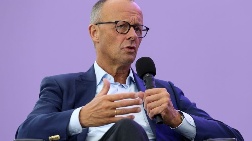 Merz bekräftigt Forderung nach Einschnitten im Sozialsystem | STERN.de