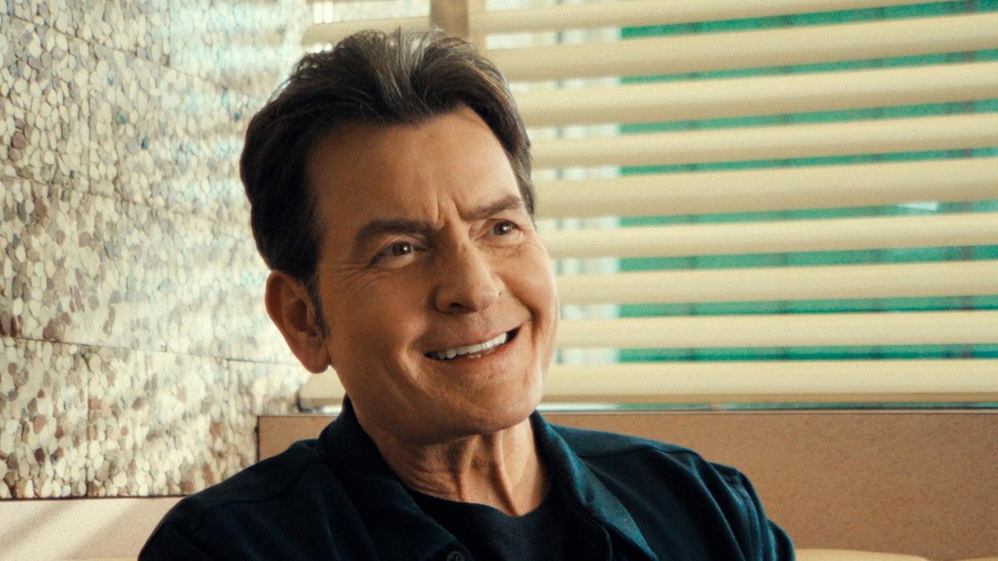 Netflix-Doku über Charlie Sheen: Skandale und sein Neuanfang | STERN.de