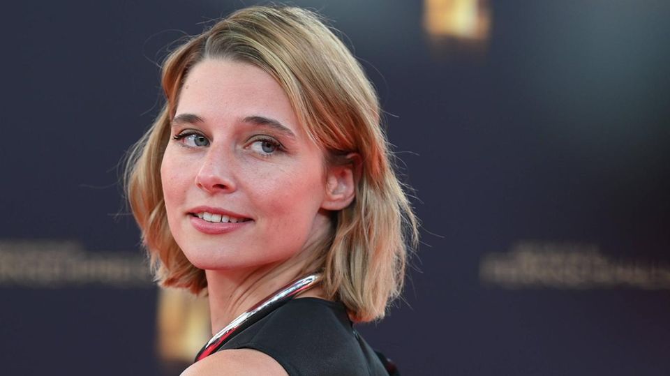 Svenja Jung über ARD Serie "naked": Irgendwann wird der Sex zur Qual ...