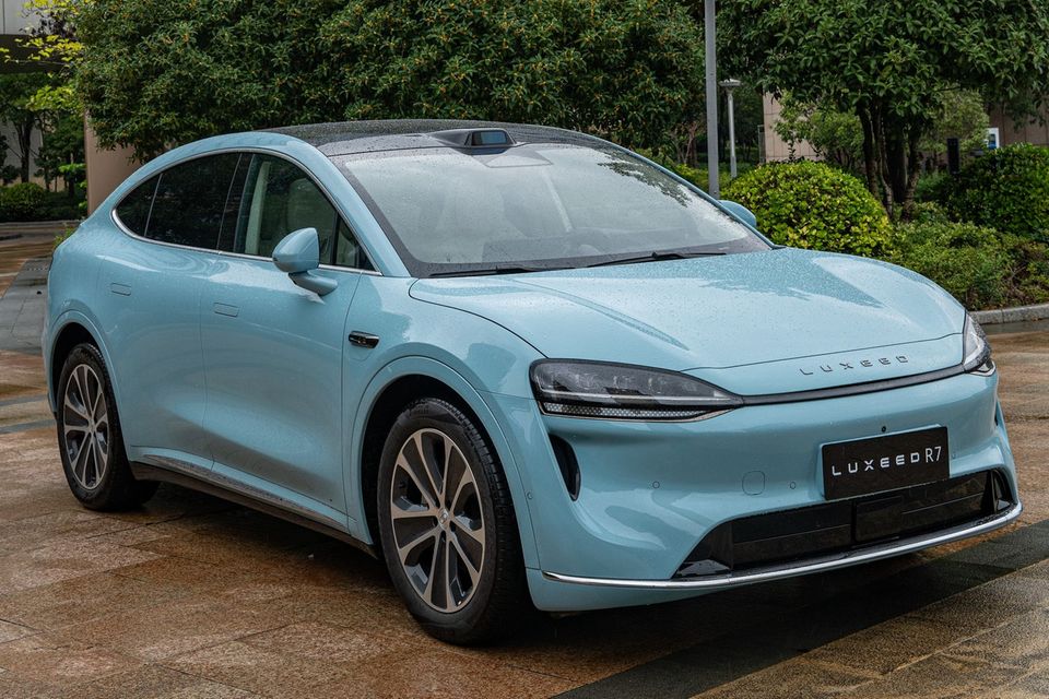 Das Huawei-Auto: Der autonome Luxeed R7 im Fahrtest | STERN.de