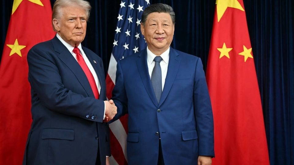 Trump und Xi beginnen Treffen in Südkorea | STERN.de