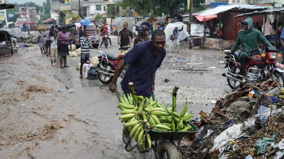 Hurrikan "Melissa" kostet mindestens 50 Menschenleben | STERN.de