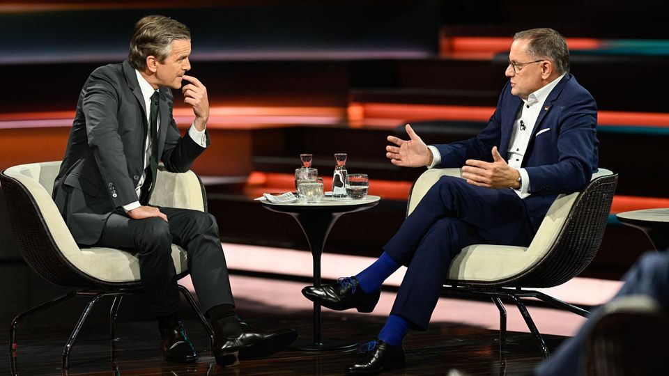 Markus Lanz gerät mit AfD-Chef Tino Chrupalla aneinander | STERN.de