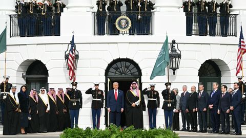 Kanonen und Kampfjets: Trump empfängt Saudi-Arabiens Kronprinzen bin ...