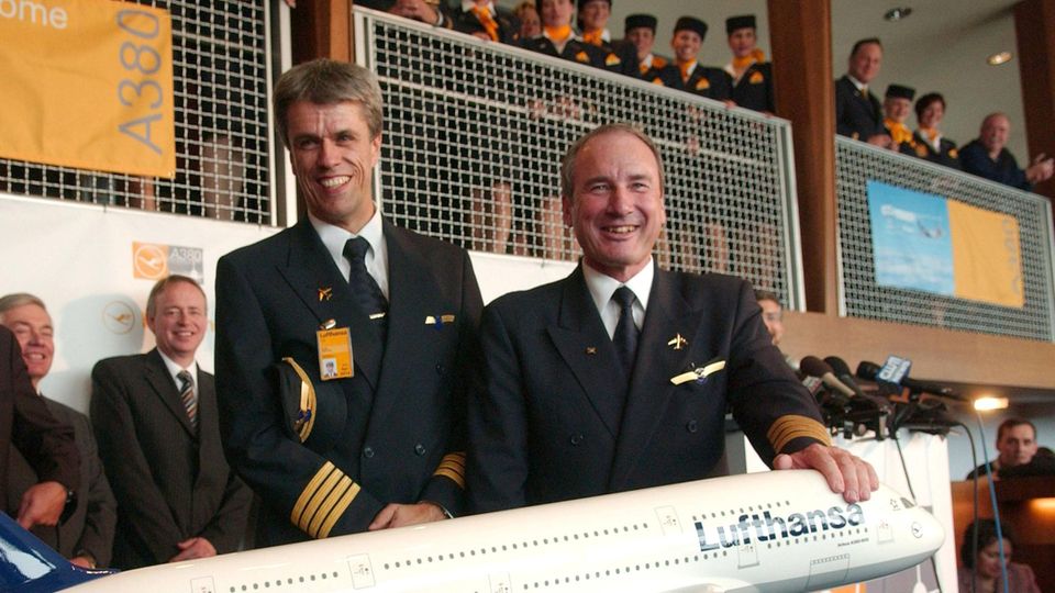 Lufthansa-Legende Jürgen Raps im Alter von 74 Jahren gestorben | STERN.de
