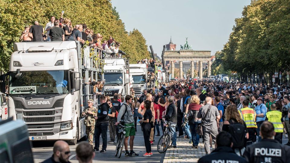 Reise-Highlights 2026: Polarlichter, Wasserschlachten und viel Sport ...