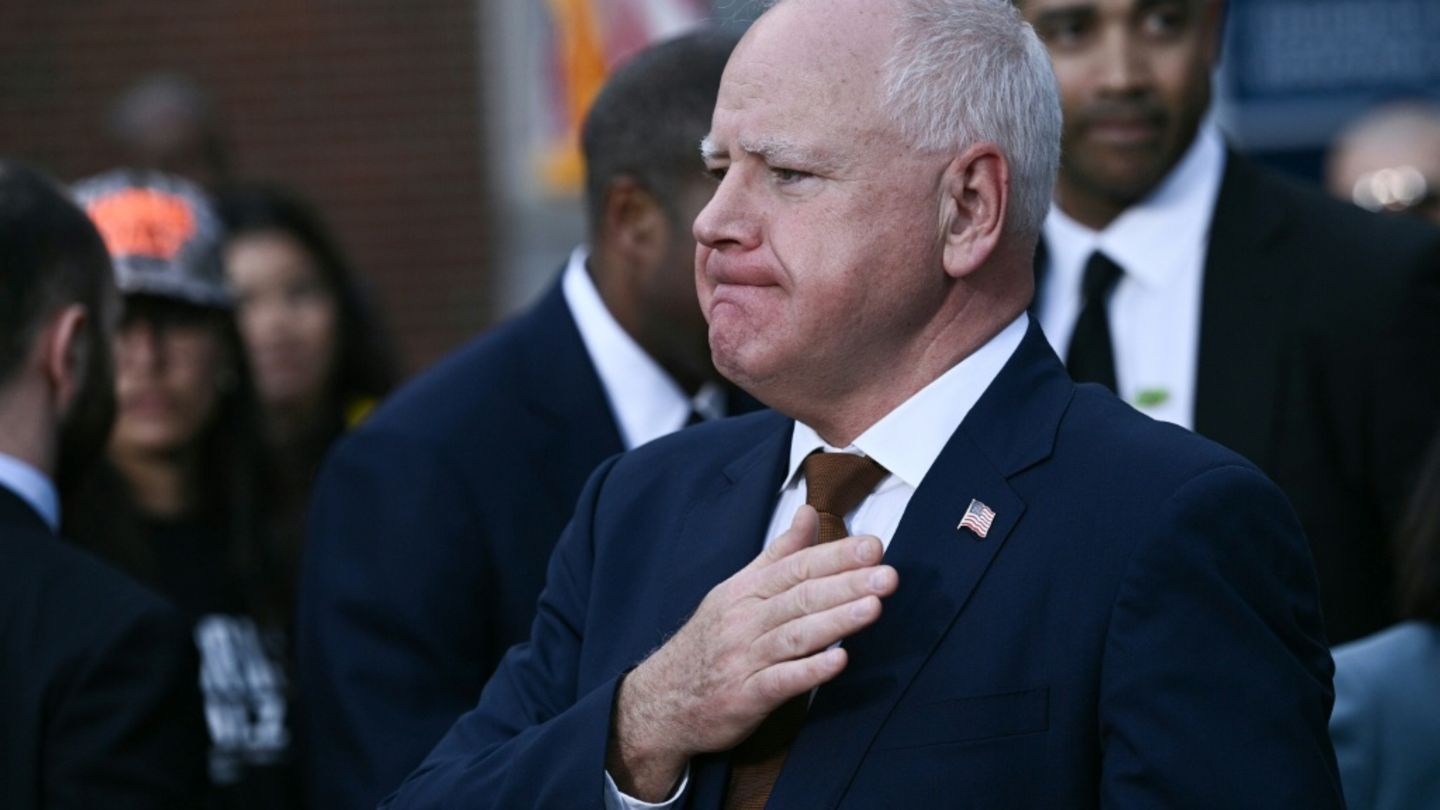 Minnesotas Gouverneur Walz steigt aus Rennen um dritte Amtszeit aus ...