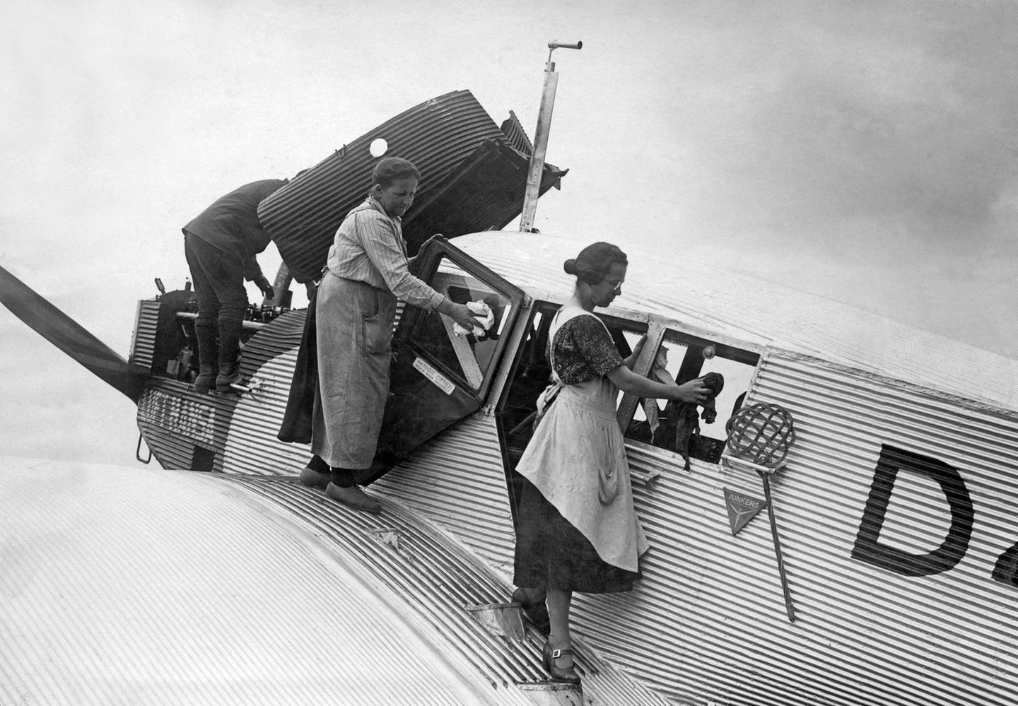 Die ersten Jahre der Lufthansa in Bildern | STERN.de