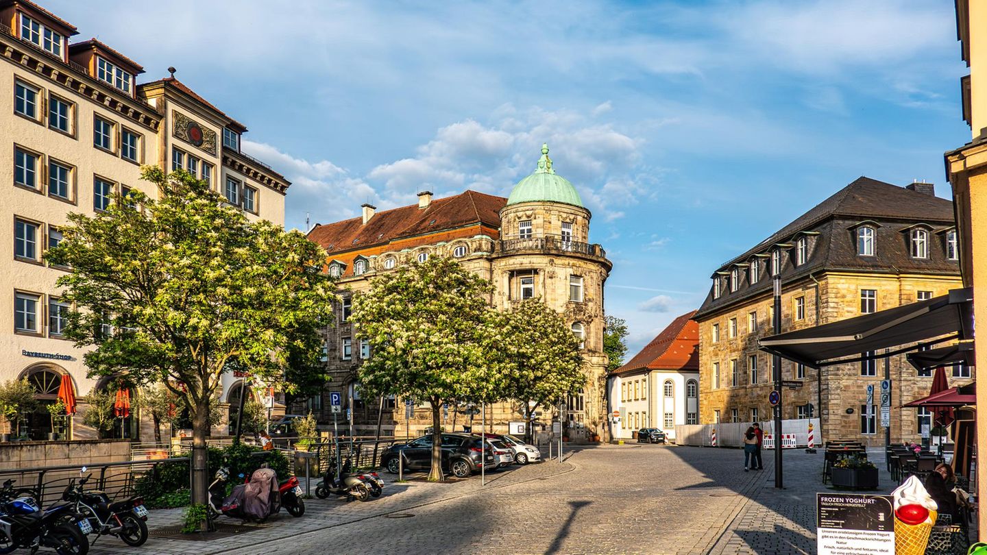 Bayreuth: Zu Besuch bei Richard Wagner auf dem Grünen Hügel | STERN.de