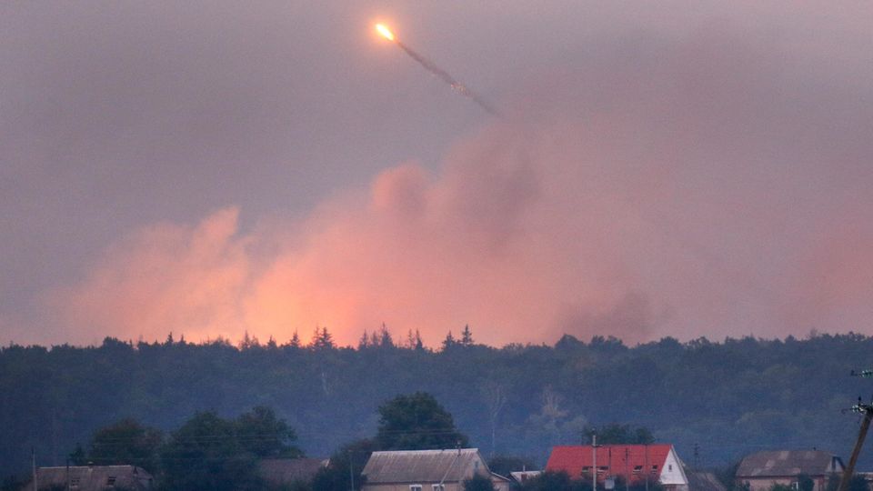 Russland will Hyperschallrakete Oreschnik auf Ukraine abgefeuert haben ...