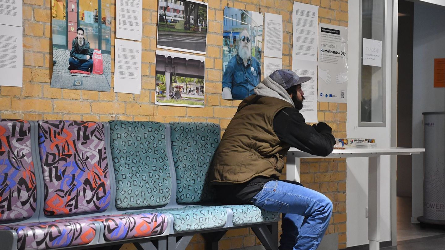 Gesellschaft: Senatorin: Bei der Kälte draußen schlafen ...