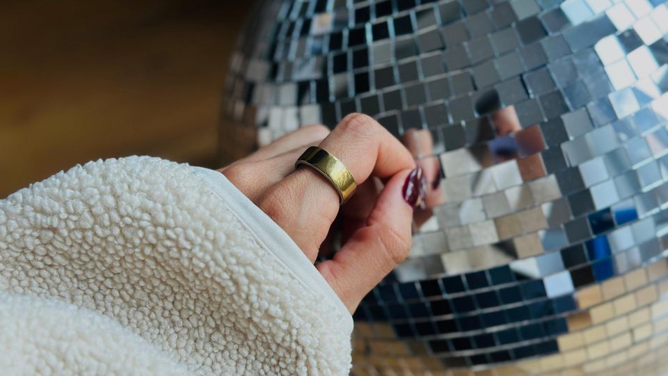 Oura Ring Test: Schlaf, Stress & Alltag im Praxistest | STERN.de