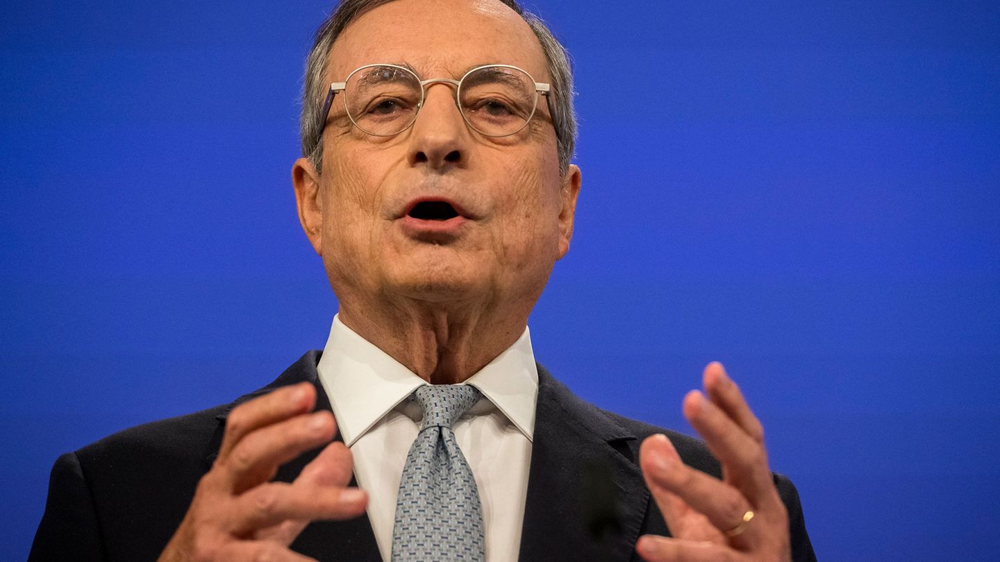 Entscheidung in Aachen: Karlspreis für früheren Europäische-Zentralbank ...