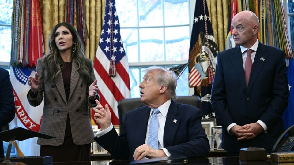 Fifa-Chef: Trump heißt iranische Mannschaft trotz Iran-Krieg bei WM in ...