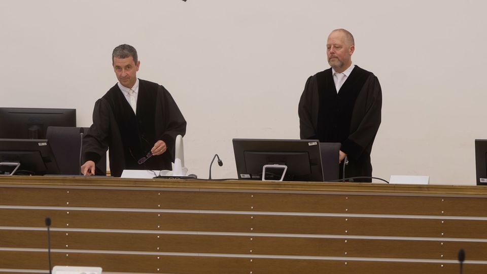 Tod von 12-Jähriger: Teenager müssen für Mord an Luise Schmerzensgeld ...