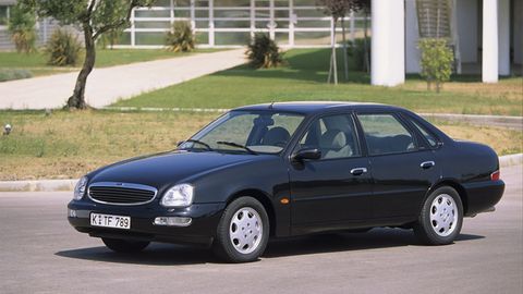 Ferrari Luce: Hässliche Autos, die heute (teilweise) Kult sind | STERN.de