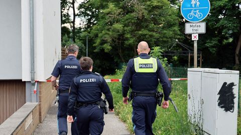 Ermittlungen laufen: Frau erstochen – Angehöriger stellt sich der ...