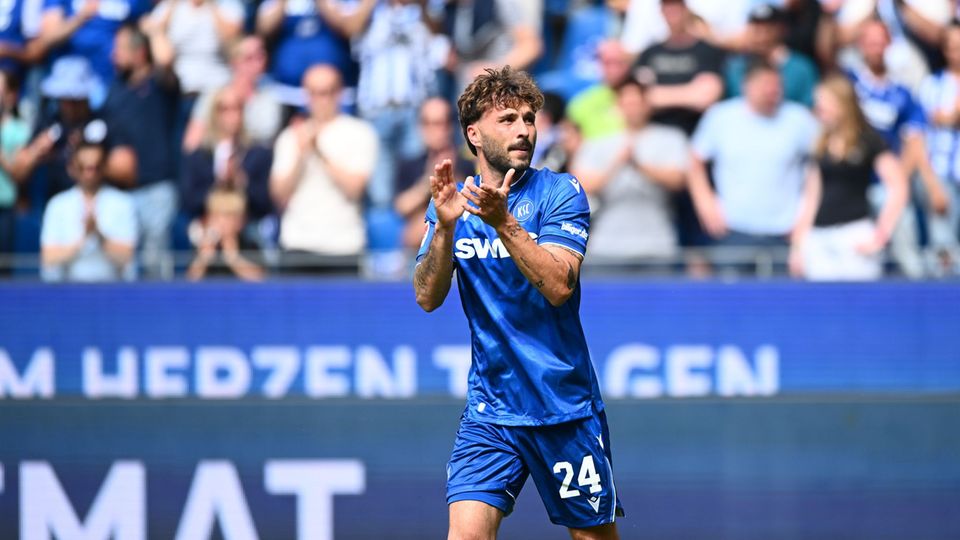Transfer von 2. in 3. Liga: Stürmer Schleusener wechselt von Karlsruhe ...