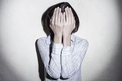 Ritzen bei Jugendlichen Ursache und Hilfen - Warum Menschen sich selbst ...