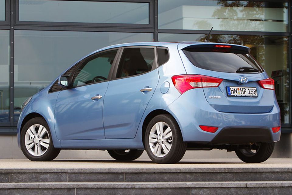 Hyundai ix20 blue 1.4: Der Bruder ist ein Vampir | STERN.de