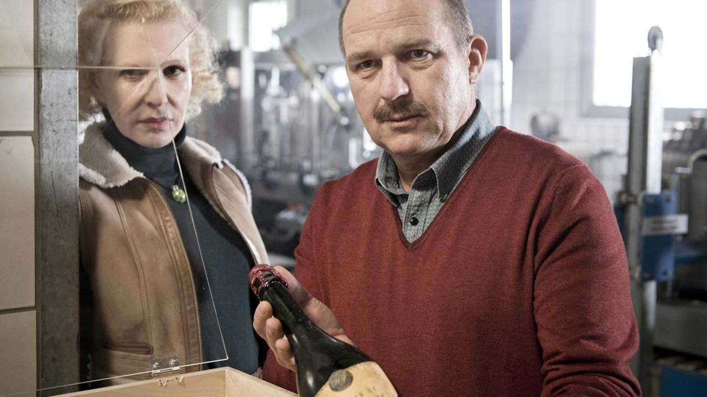 "Tatort" aus Münster: Drei Fragen zu "Erkläre Chimäre" mit Thiel und ...