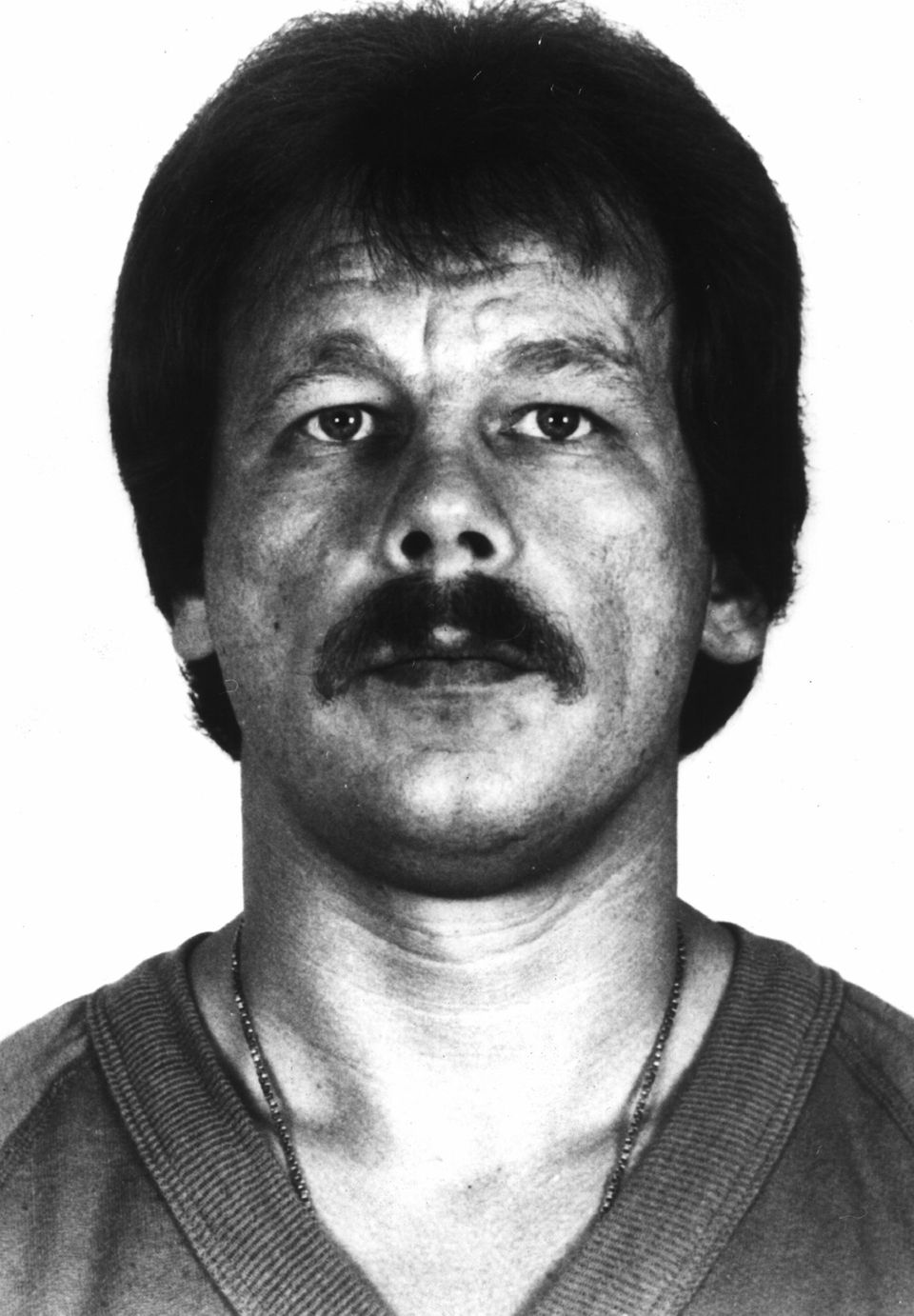 Die schlimmsten deutschen Serienmörder | STERN.de