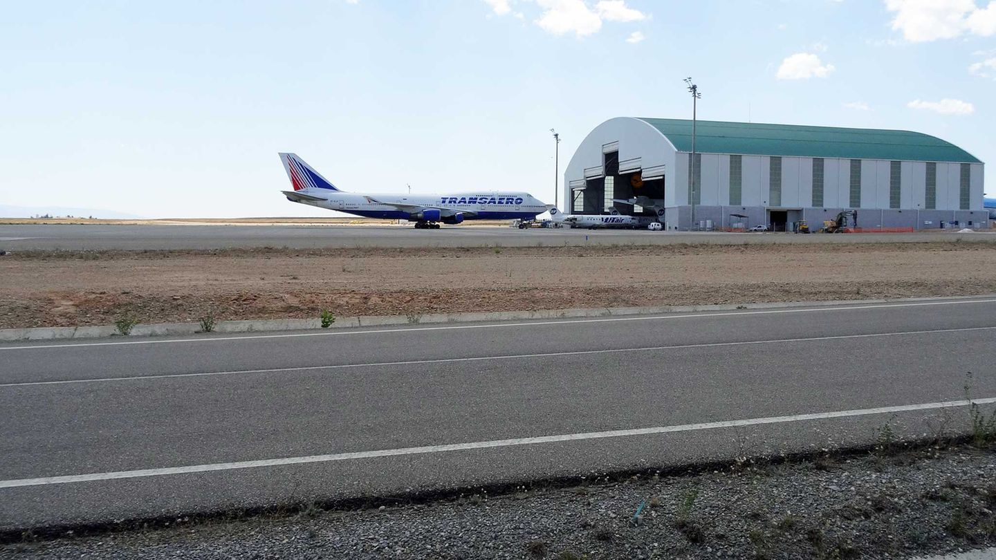 Teruel Airport: Milliardenwerte parken in der spanischen Provinz | STERN.de