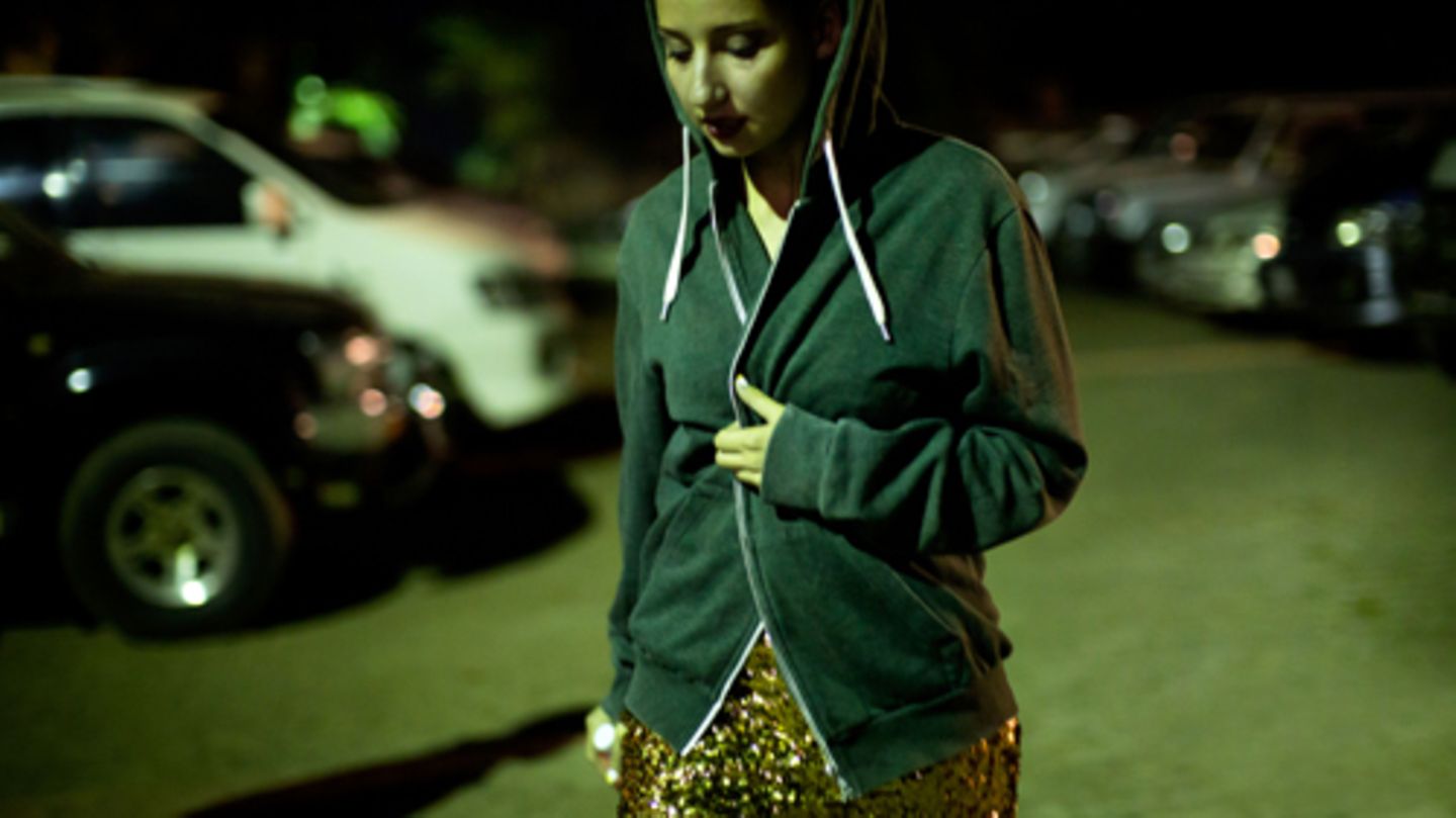 Popstar in Uganda: Die deutsche Deena startet mit Afropop durch | STERN.de