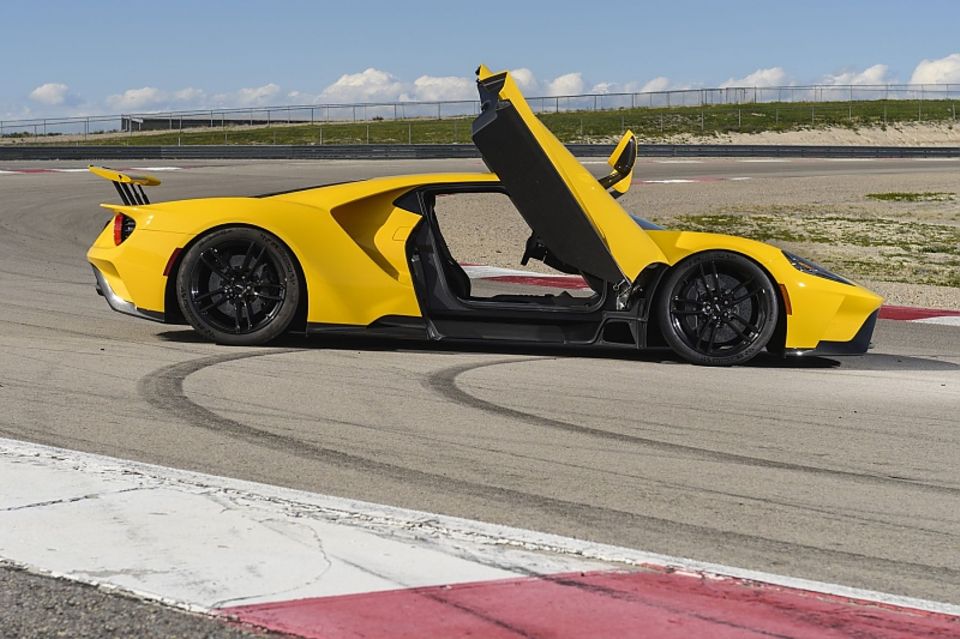 Ford GT 347 km/h - so schnell ist Fords Superflunder | STERN.de