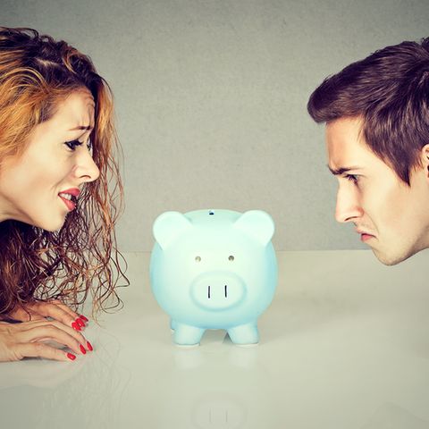 Geld und Liebe: Er verdient das Geld, sie verfügt darüber | STERN.de