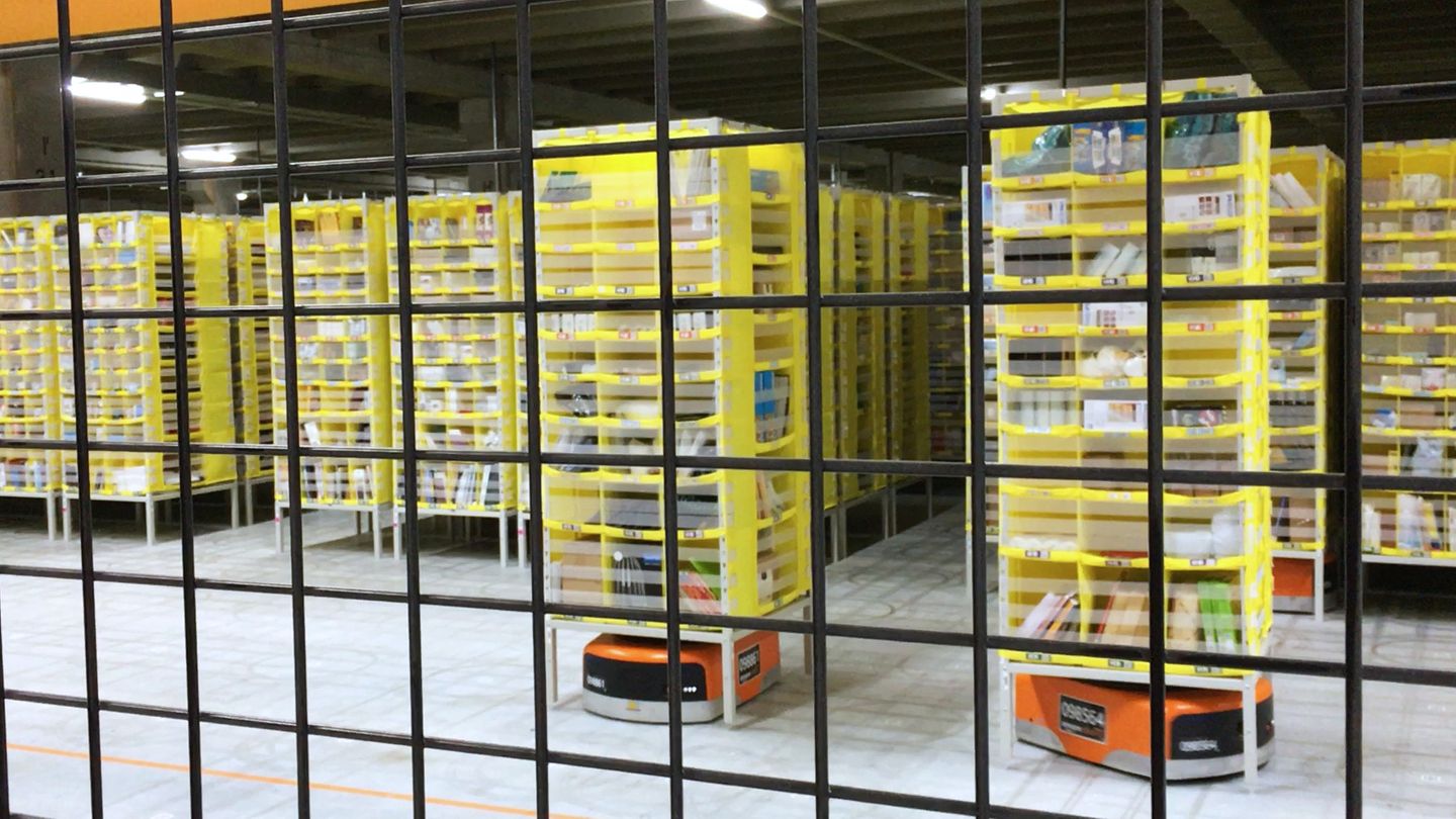 Amazons Logistikzentrum "HAM2" setzt auf Transportroboter | STERN.de