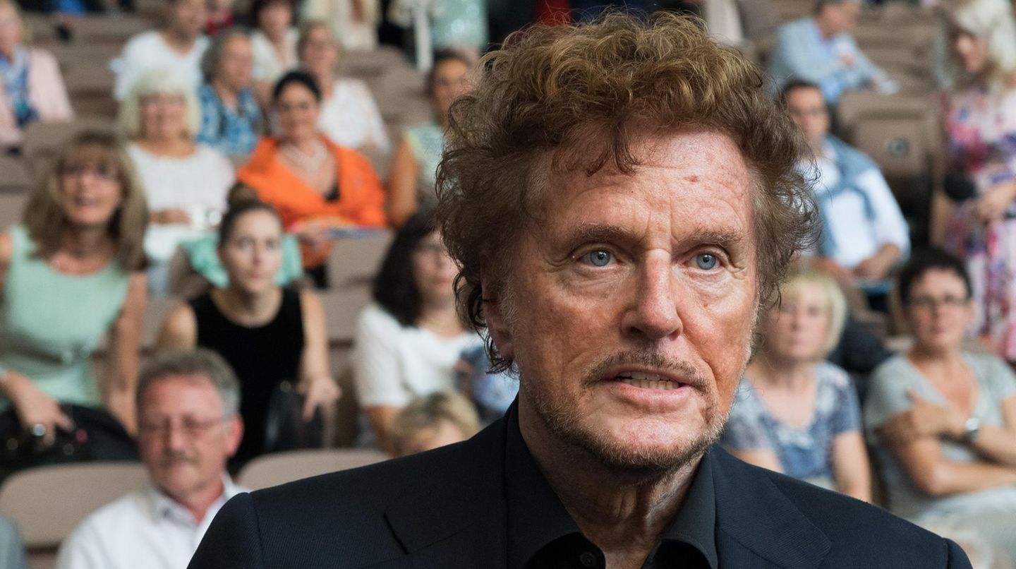 Alexander Stevens: "Was mit Dieter Wedel passiert, ist ...