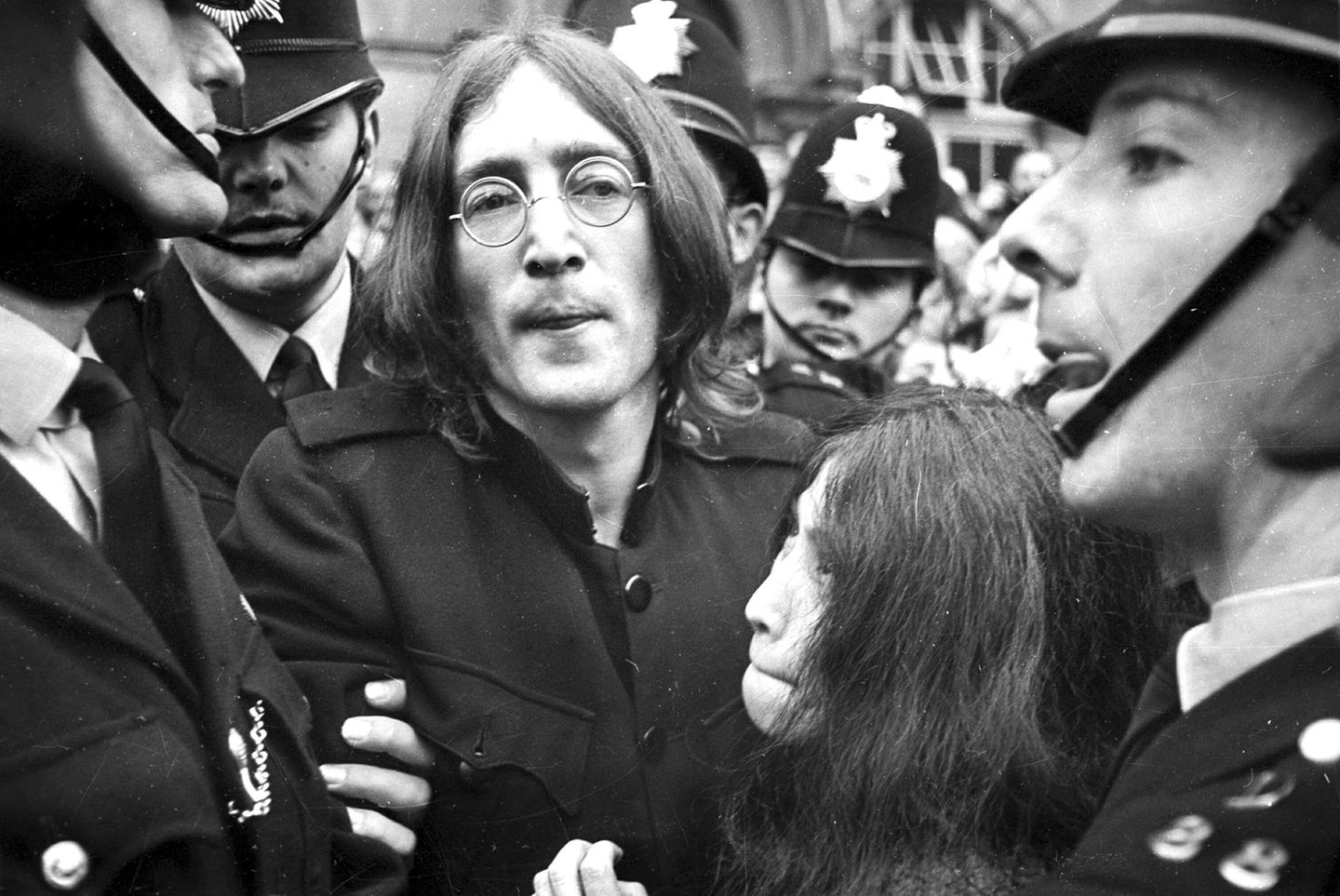 LSD als Hippie-Droge: Eine Generation voll psychedelischer Experimente ...