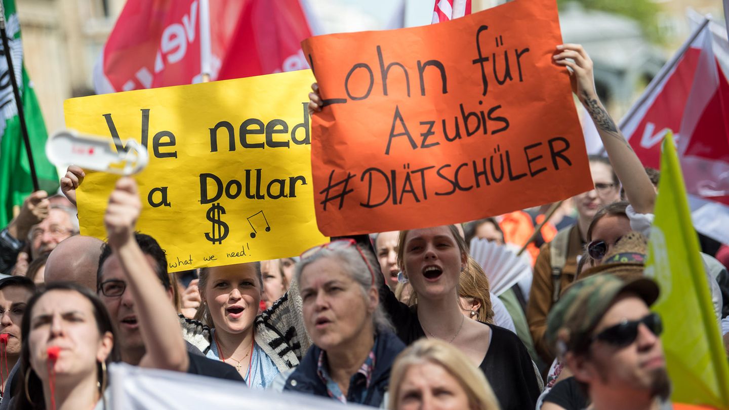 Öffentlicher Dienst: Beschäftige bekommen 7,5 Prozent mehr | STERN.de