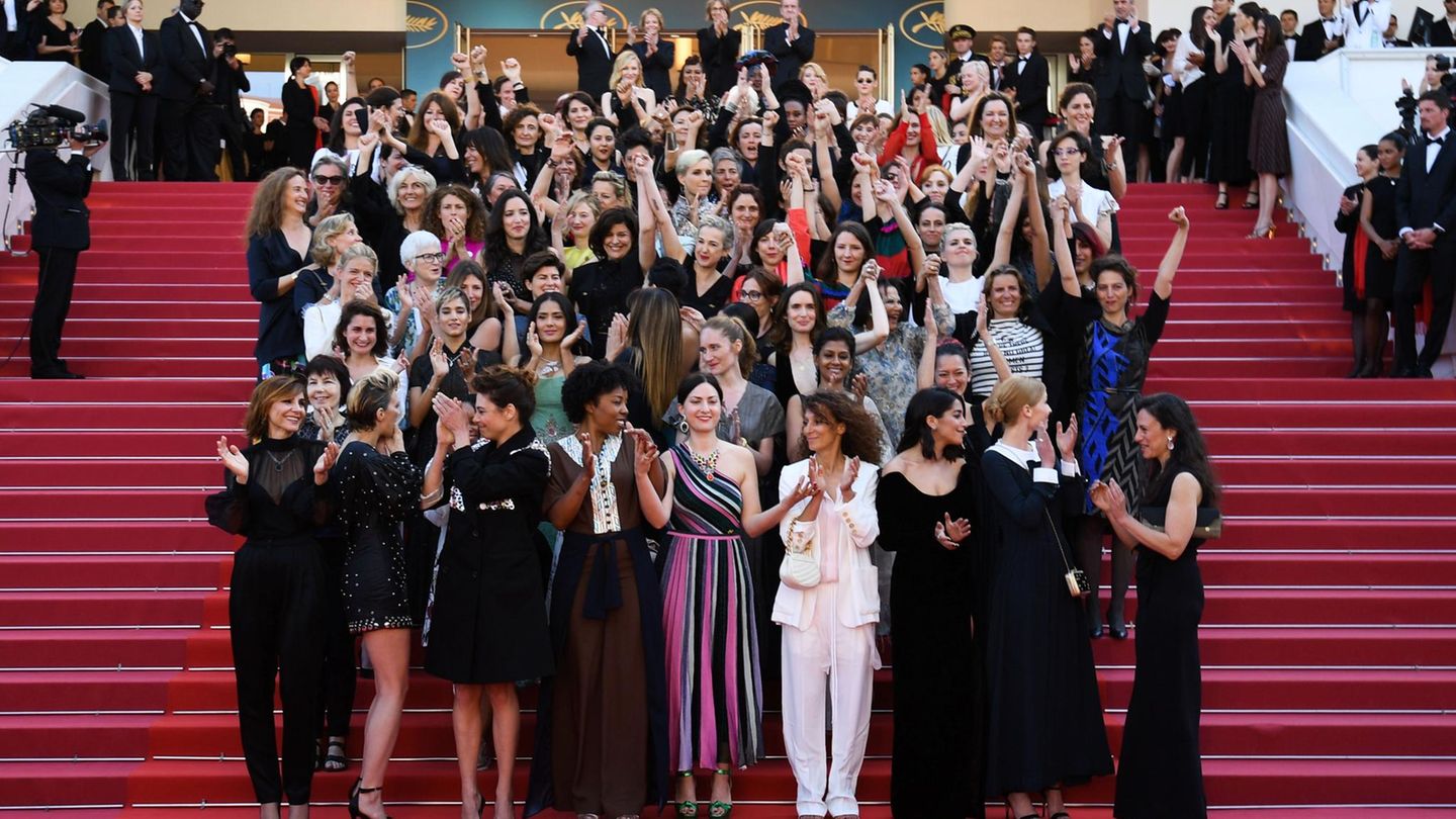 Cannes: 82 gegen 1688. Zwei Zahlen - ein beeindruckender Protest | STERN.de