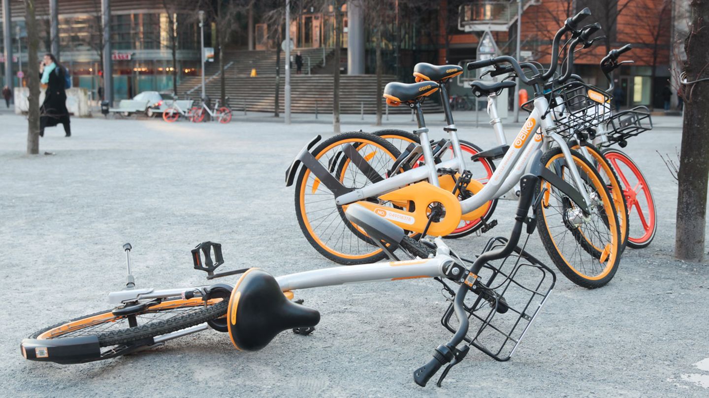 Obike-Pleite: Leihradanbieter hinterlässt Tausende Schrotträder | STERN.de