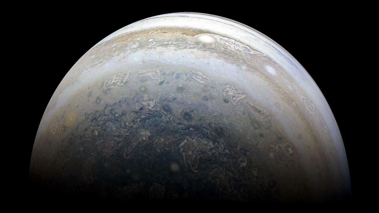 Sensations-Fund: Zwölf neu entdeckte Monde kreisen um den Jupiter ...
