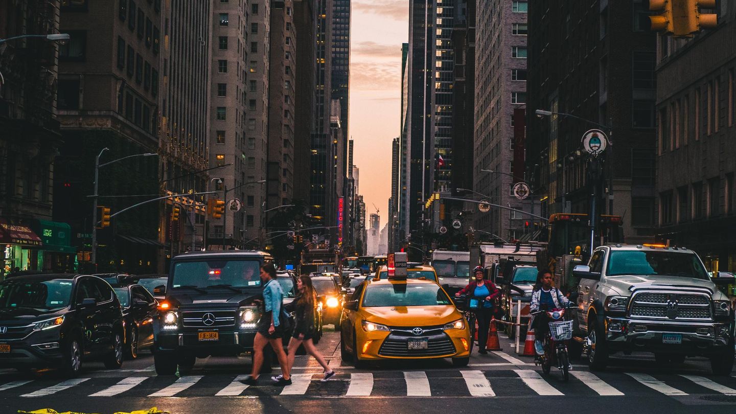 Uber: New York stoppt neue Zulassungen für Fahrdienstvermittler | STERN.de