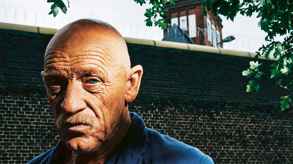 Gefängnisarzt Joe Bausch erzählt von seinem knallharten Job im echten ...