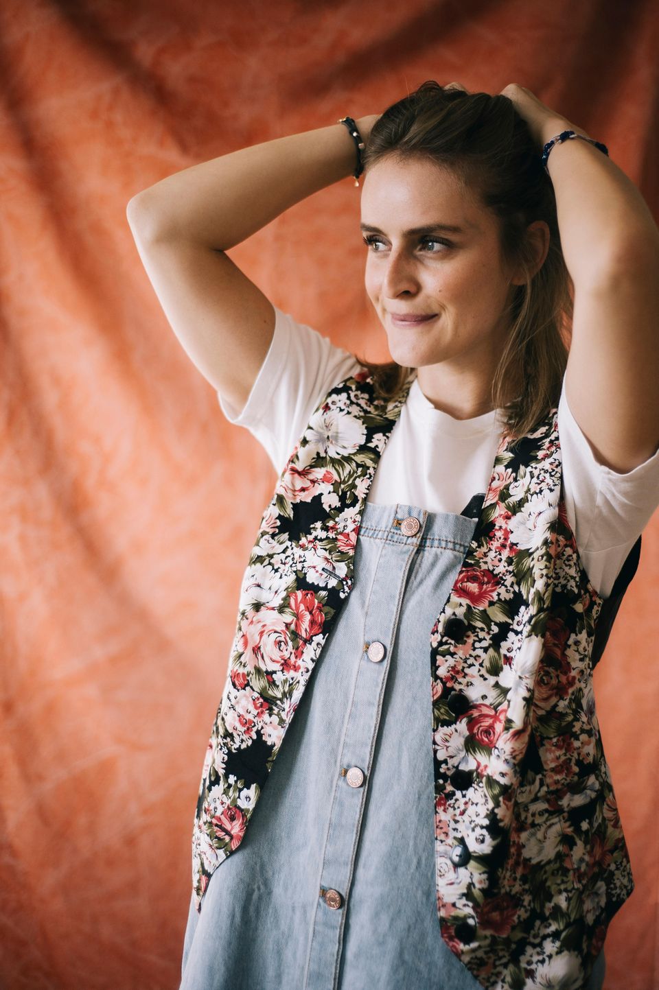 "Friends"-Selbstversuch: So aktuell ist der Look von Phoebe | STERN.de