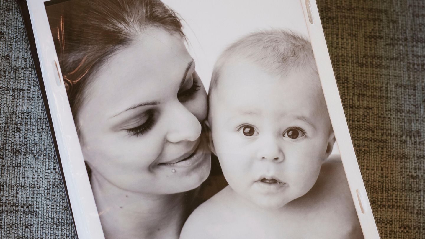 Lisa Mutter's Instagram, Twitter & Facebook on IDCrawl