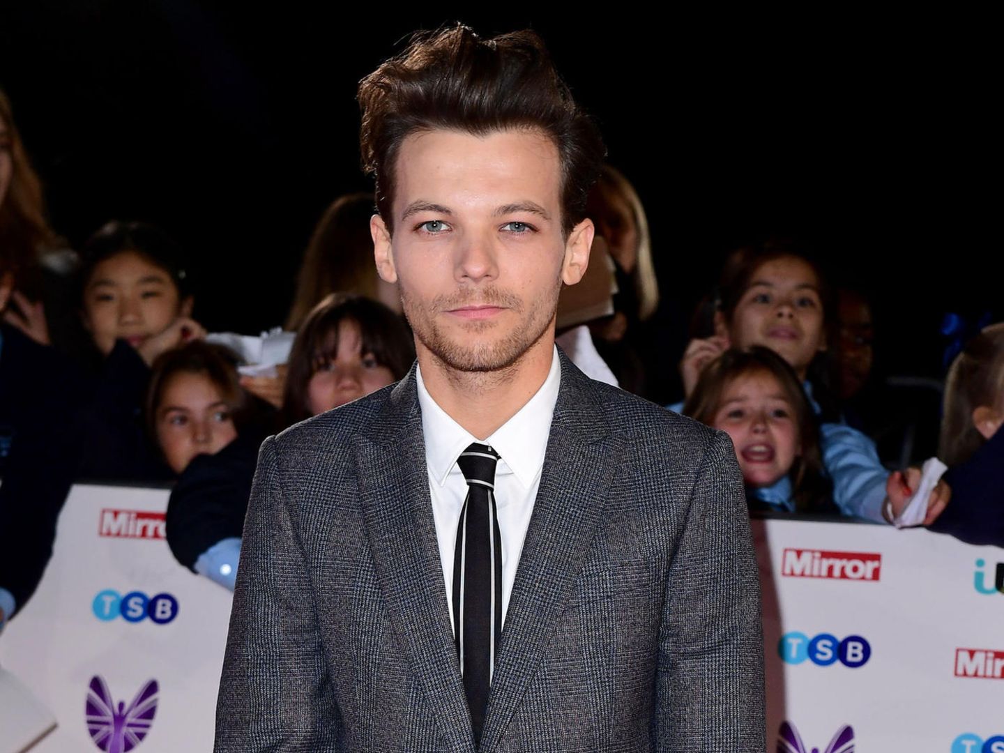 One Direction Forestiller Louis Gravid One Direction's Louis Tomlinson