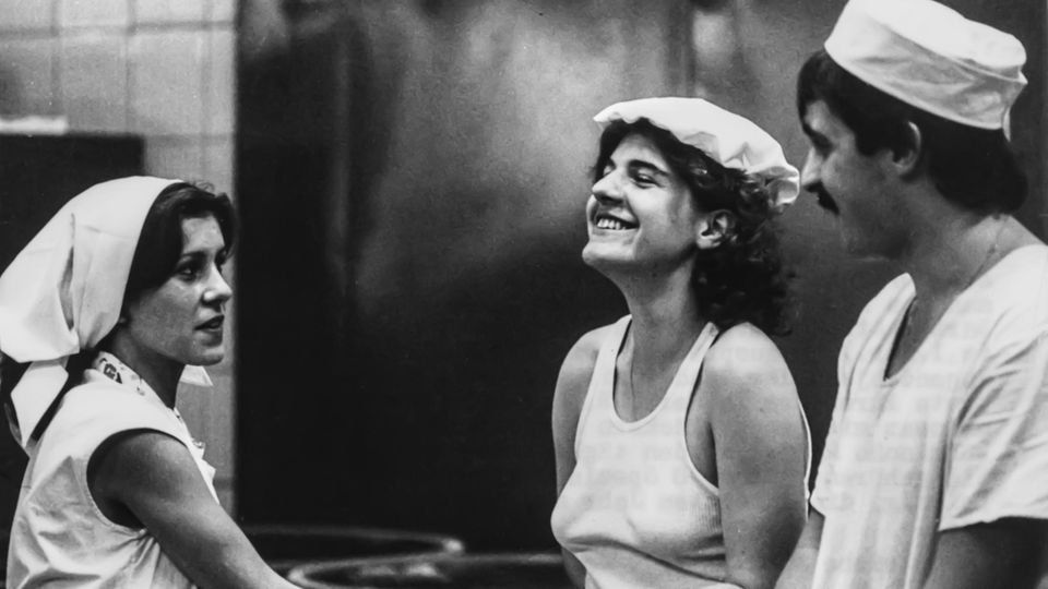 Frauen in DDR: Lebensberichte und Bilder in einem neuen Buch | STERN.de