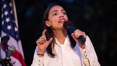 News: AOC richtet ergreifenden Appell an ihre Landsleute: "Kommt zurück ...