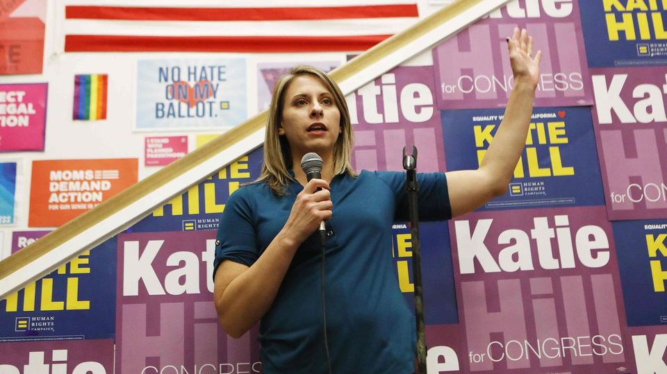 Katie Hill: US-Kongressabgeordnete muss wegen Affären-Vorwürfen ...