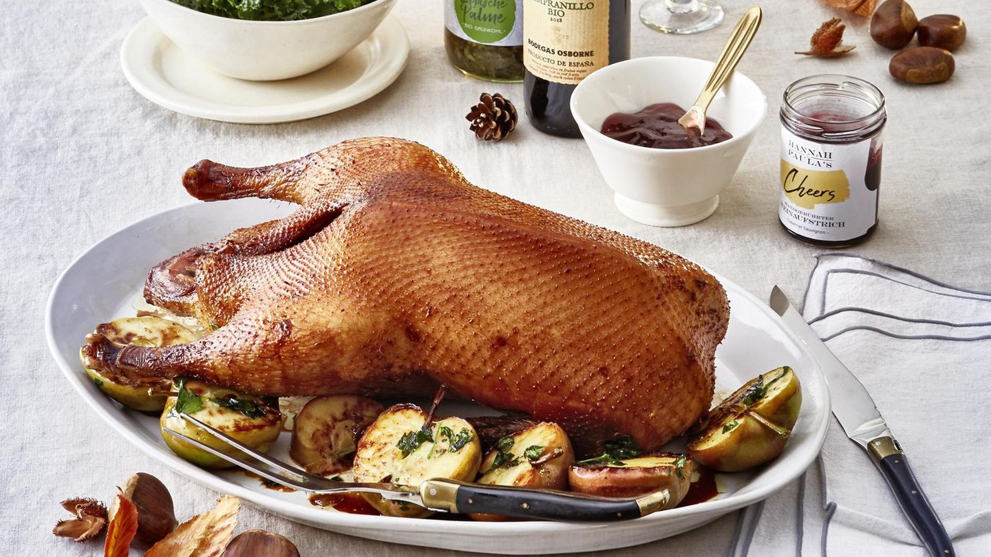Zutaten für das perfekte Festtagsessen – Von der Gans bis zum Stollen ...