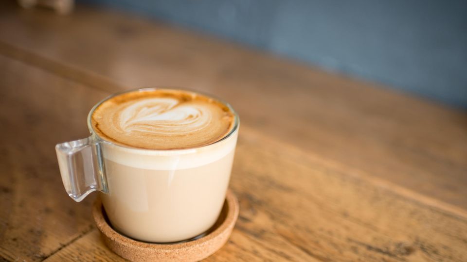 Wie sich Cappuccino, Latte und Affogato voneinander unterscheiden ...