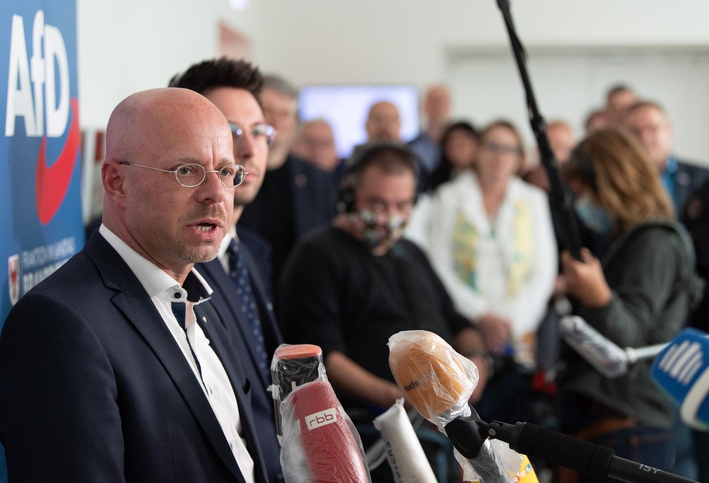 Gericht erklärt Rauswurf von Kalbitz aus der AfD für unzulässig | STERN.de