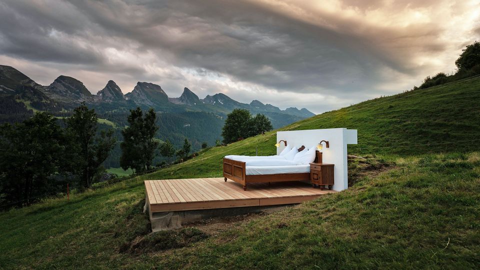 Null-Sterne-Hotels in der Schweiz: Ist das Kunst oder kann das weg ...