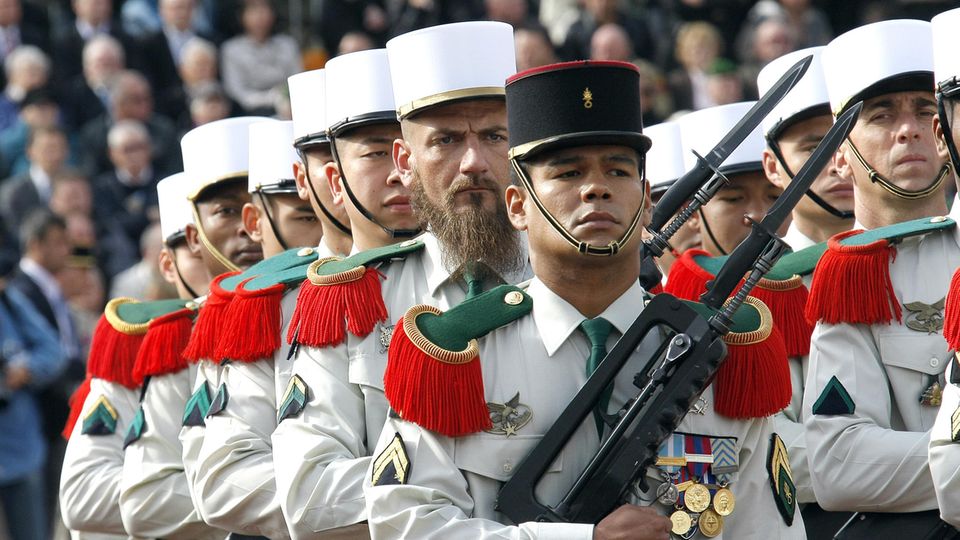 Fremdenlegion in Frankreich: Ein Blick hinter die Kulissen | STERN.de
